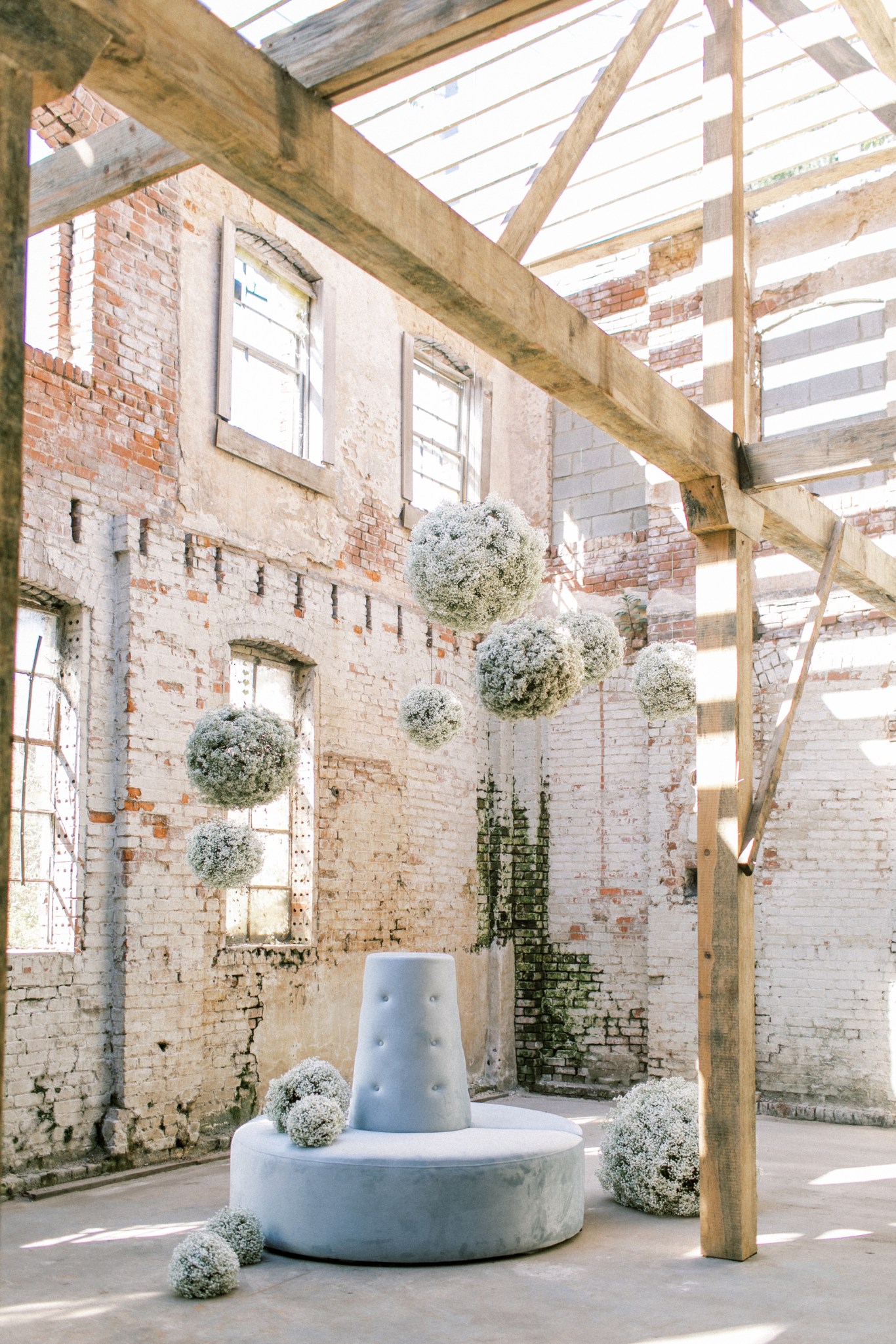 Floral Sneak Peek of Atlanta’s Newest Venue Guardian Works – TOPHER MACK