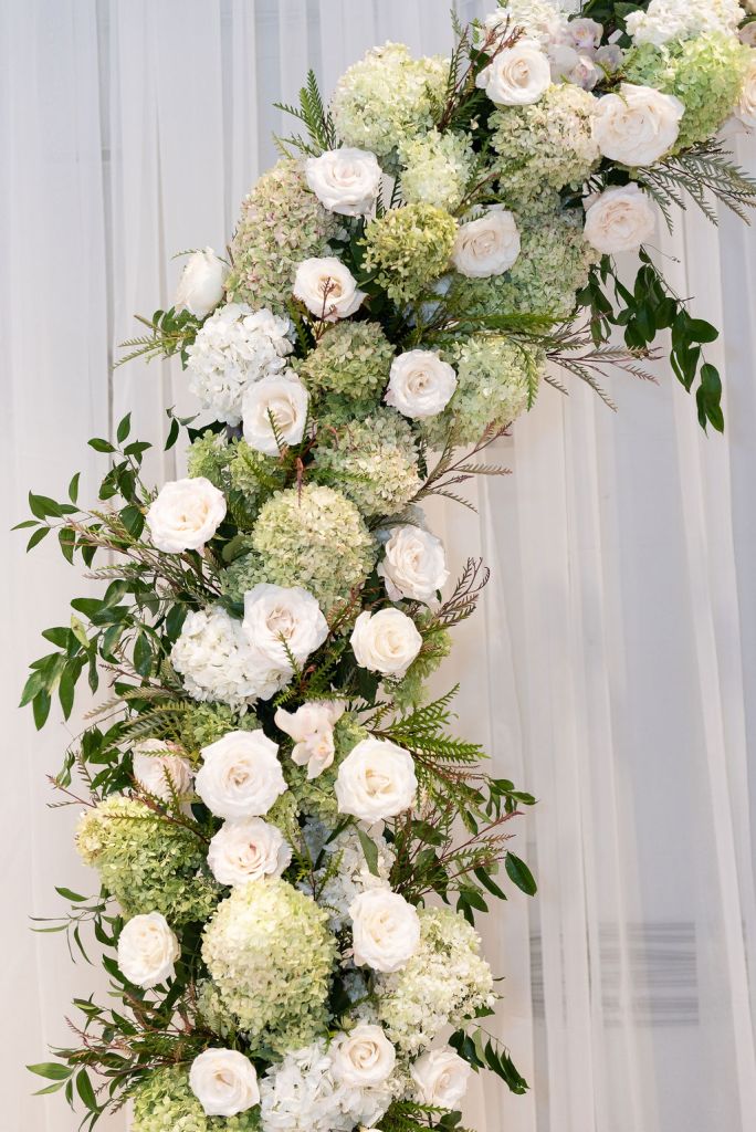 Stunning White Floral & Greenery Wedding in an Atlanta Industrial Venue ...