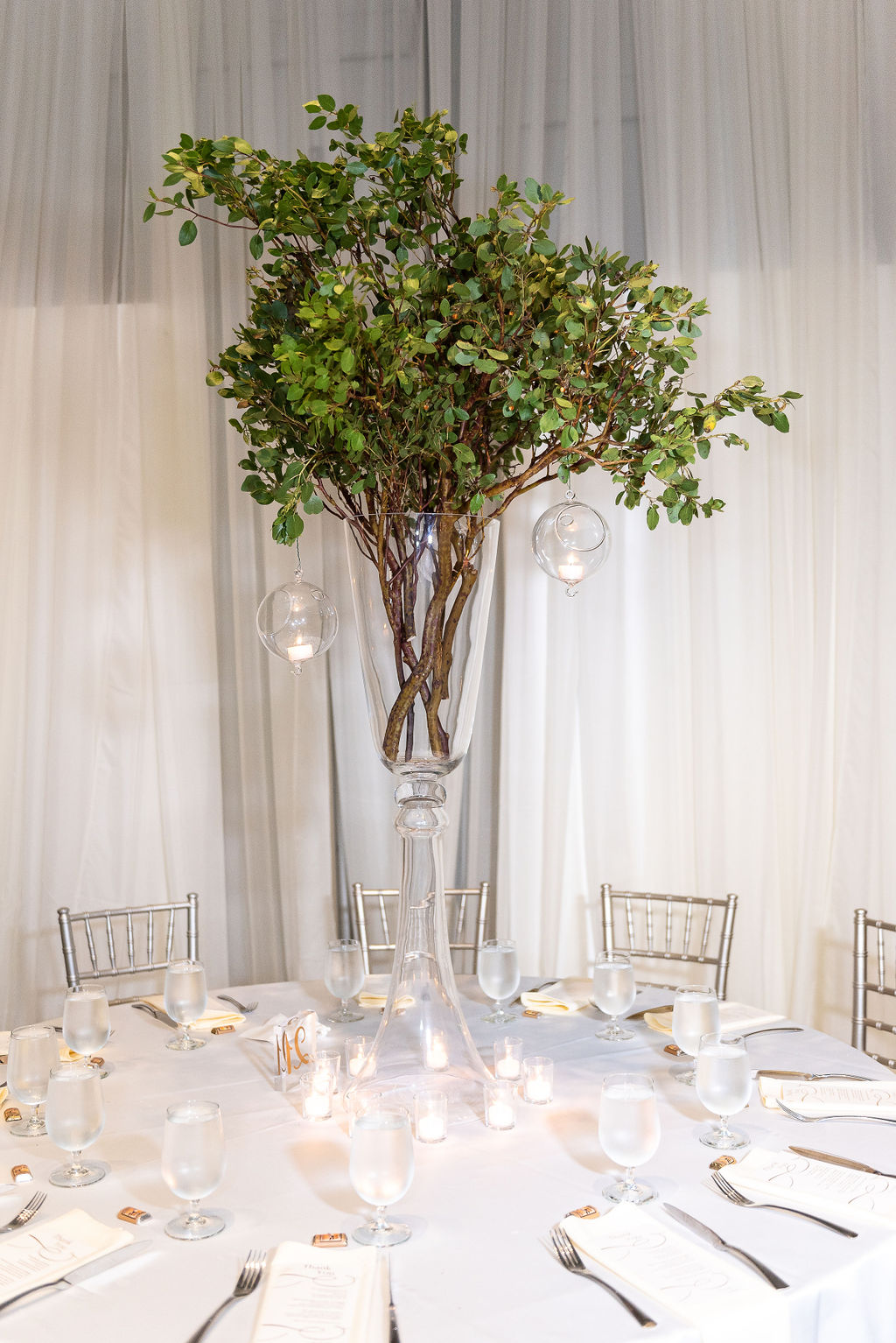Stunning White Floral & Greenery Wedding in an Atlanta Industrial Venue ...